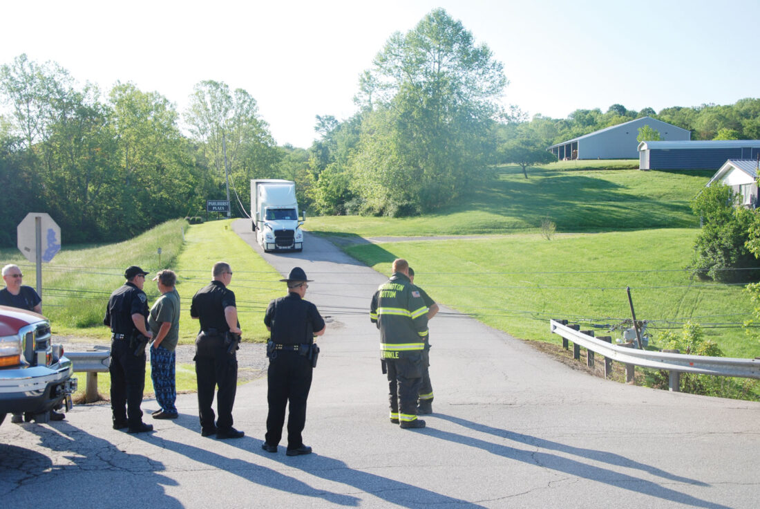 Auto accident, tractor-trailer mishap result in Wood County power ...